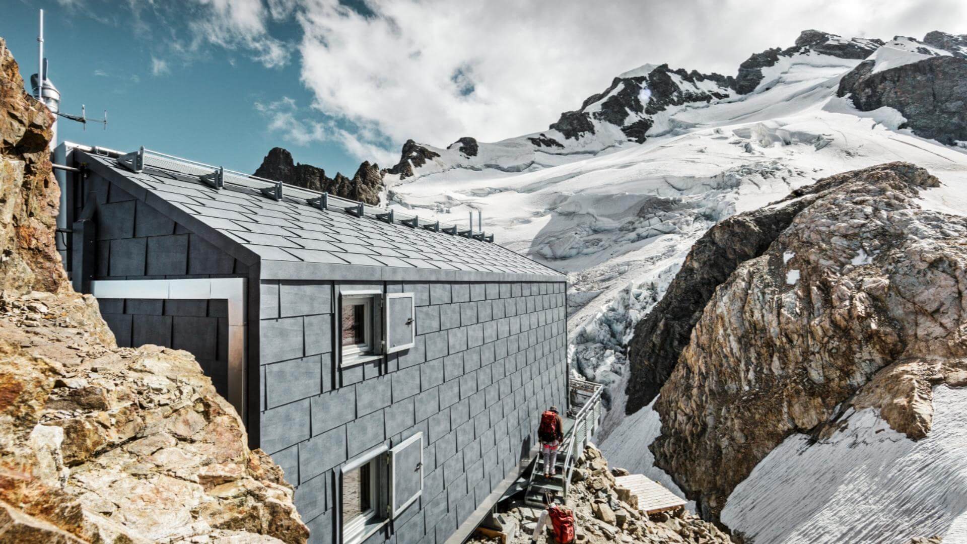 Alpewa. Azienda multi-metallo in Italia